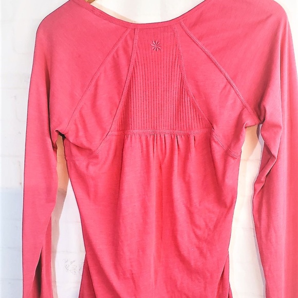 Athleta | Tops | Athleta Pink Ruched Long Sleeve Sport Workout Med ...